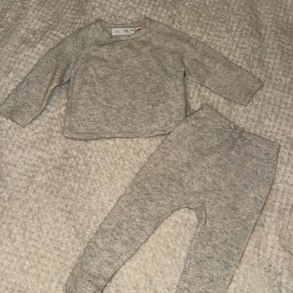 Zara | Matching Sets | Zara Cashmere Gray Knit Baby Sweater And Pants ...